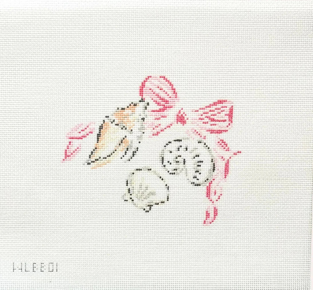 Bow with Sea Shells – Marcelline Daye